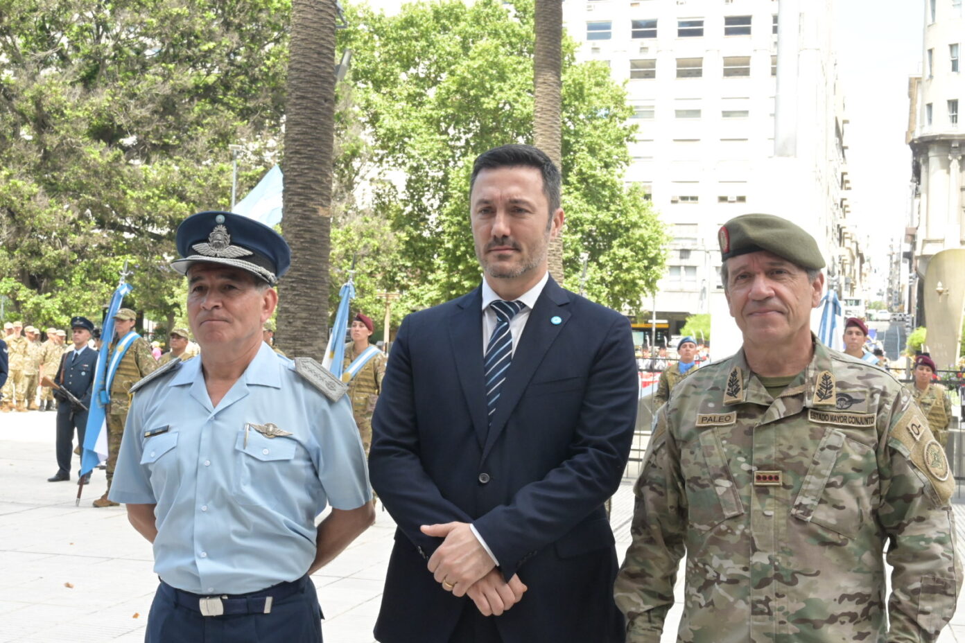 Asumió el brigadier general Xavier Isaac y se renovó la cúpula en el ...