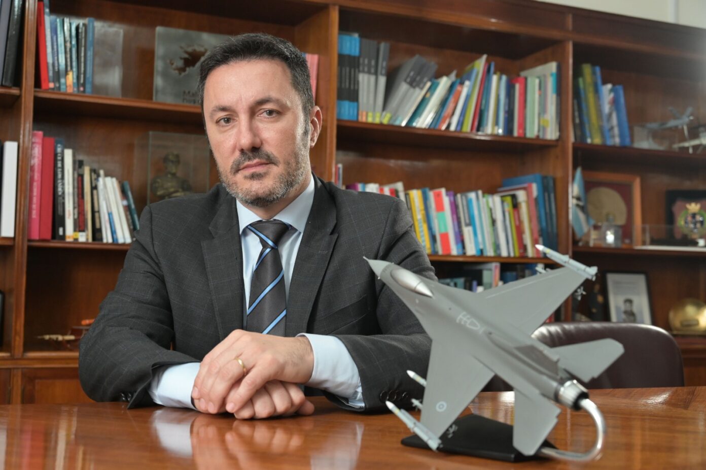 Luis Petri: “Estamos cumpliendo con deudas postergadas”