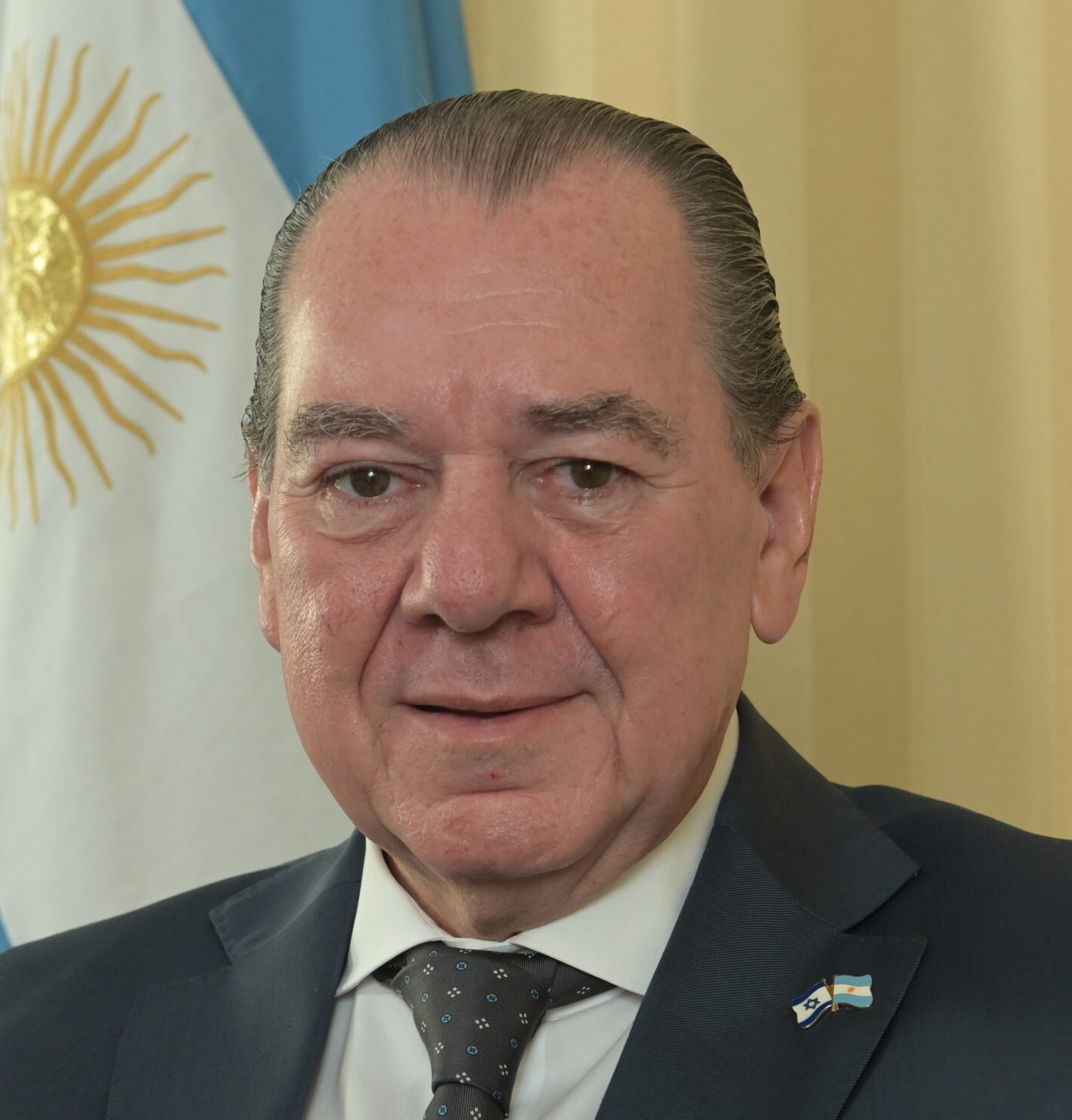 Mario Montoto, autor en DefOnline