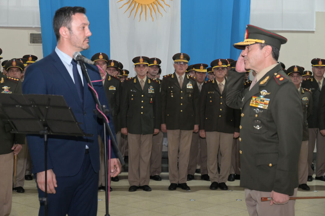 Presti, el militar elegido como ministro de Defensa de Javier Milei