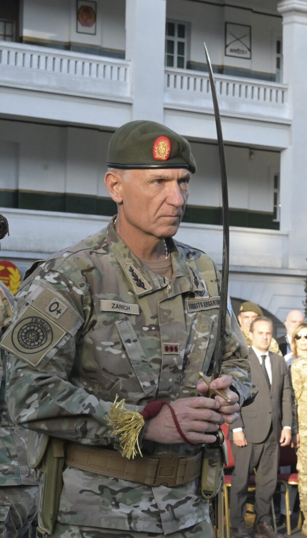 Asumió el general Oscar Zarich como jefe del Ejército Argentino